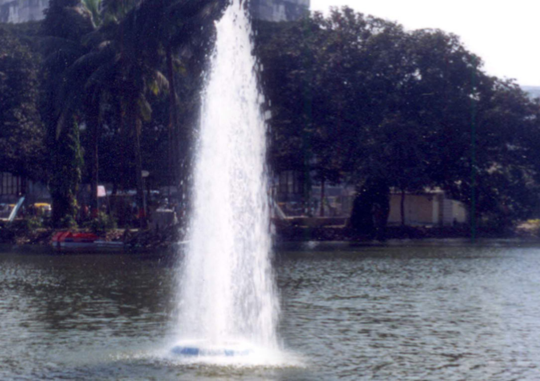 Floating Fountains – PREMIERWORLD Technology Ltd.